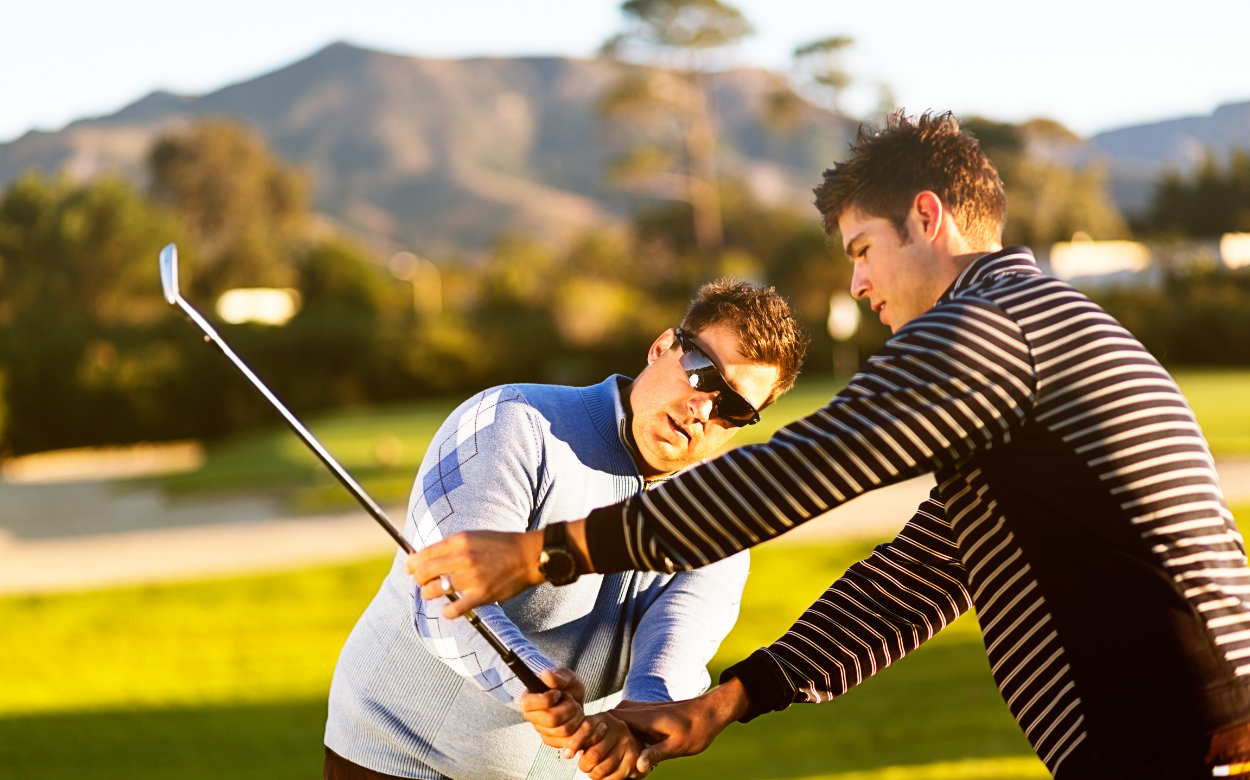 10 Basic Golf Swing Tips for Beginners - The Golf Blog