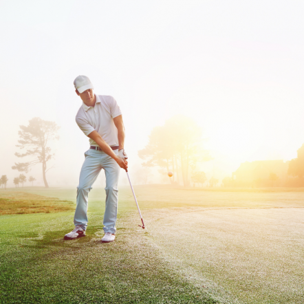 How To Chip A Golf Ball - The Golf Blog